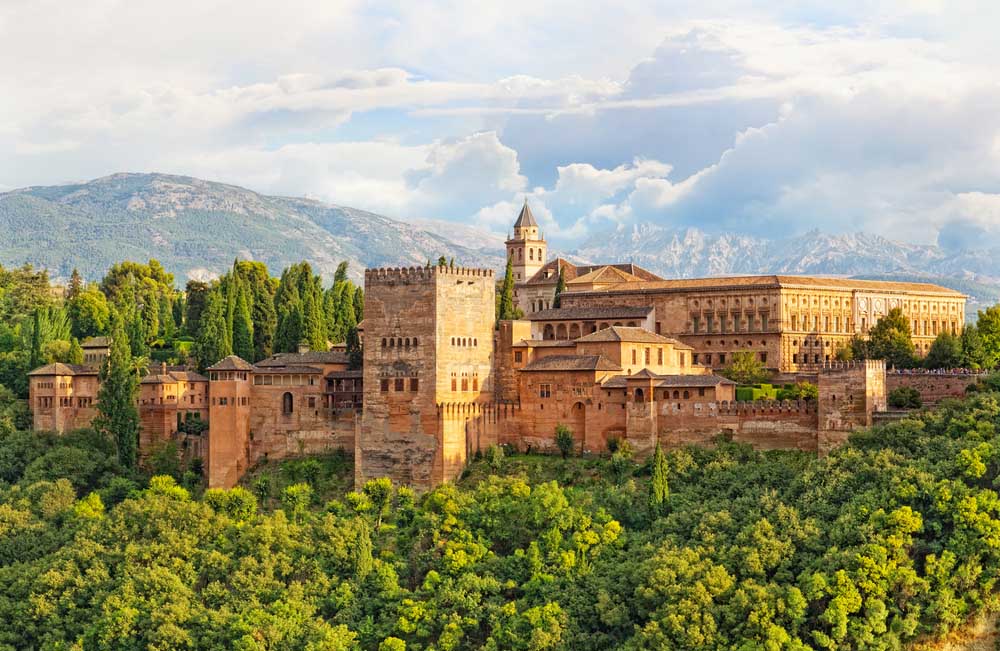 Tourist attractions in Spain - famous landmarks, things to do | Insight ...