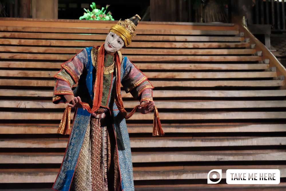 Myanmar mask dance. Photo: Shutterstock