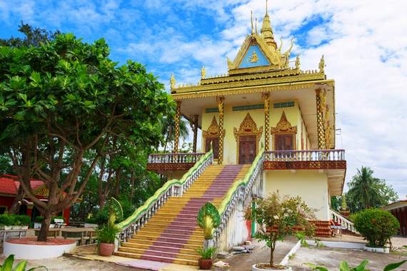 Cambodia’s Beaches and Temples | Insight Guides