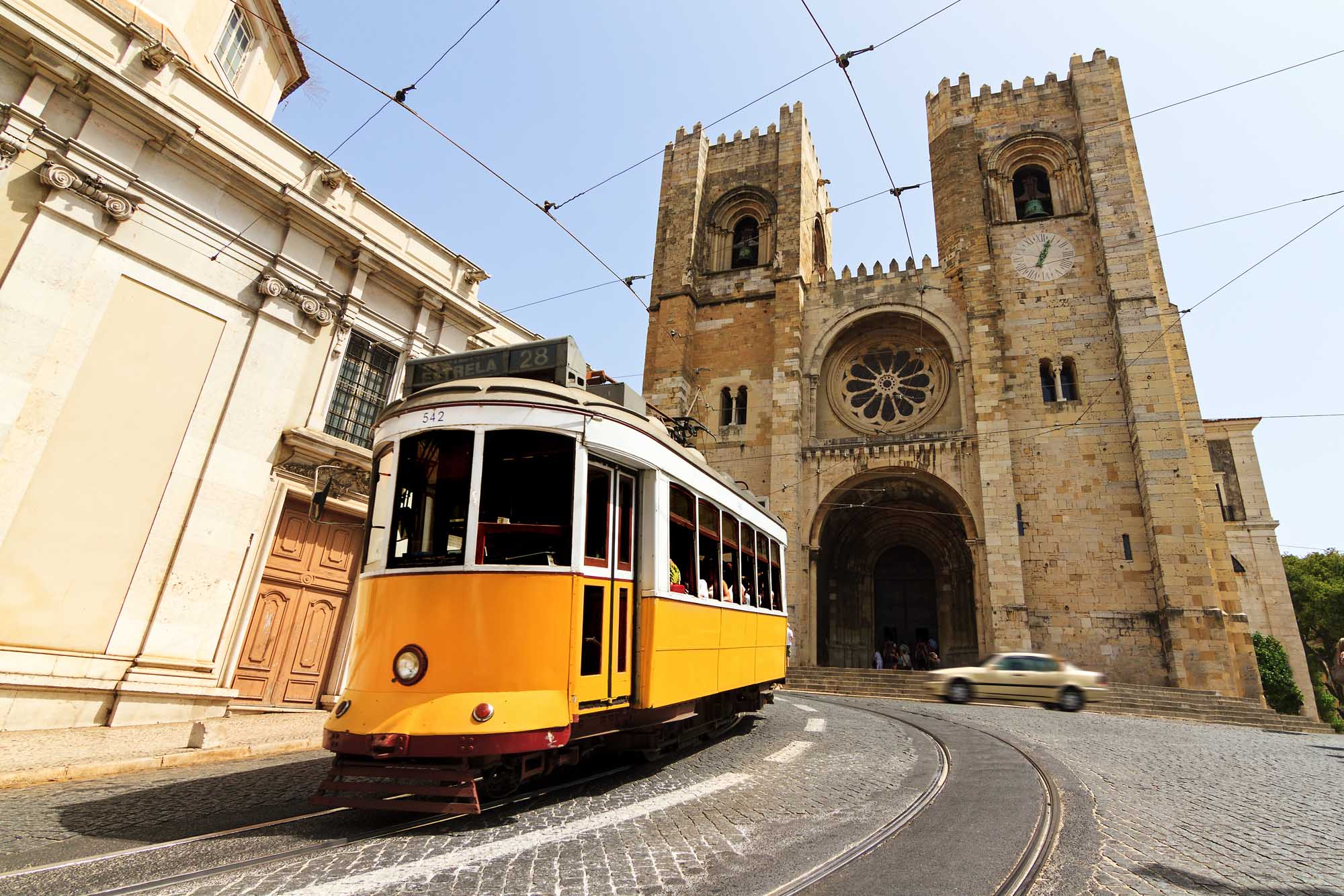 Portugal Local Travel Experts | Rough Guides