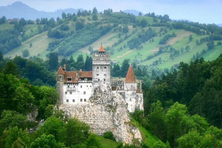 Luxurious Highlights of Romania: From Bucharest to Transylvania ...