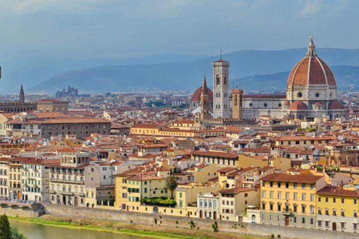 Highlights of Italy - Rome, Amalfi Coast, Cinque Terre and more ...