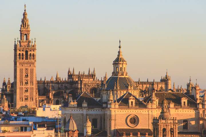 Unique Spain - Cultural Getaway | Insight Guides