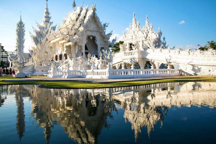 Thailand Temples and Beachside Tour | Insight Guides